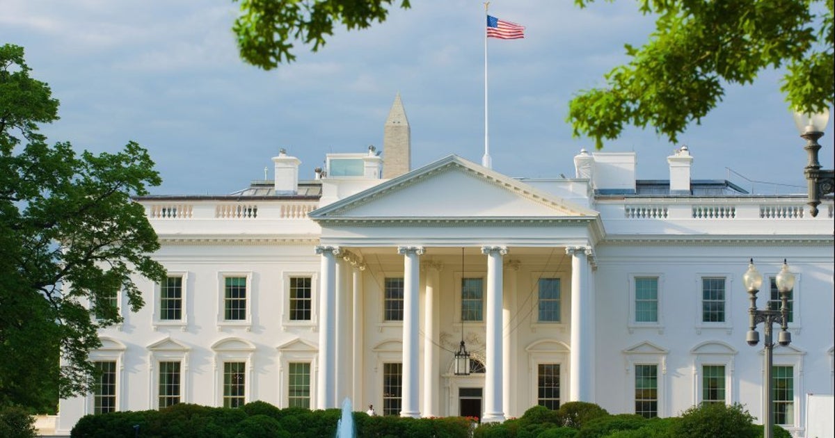 White House Petitions Now Need 100K Signatures | HuffPost Videos