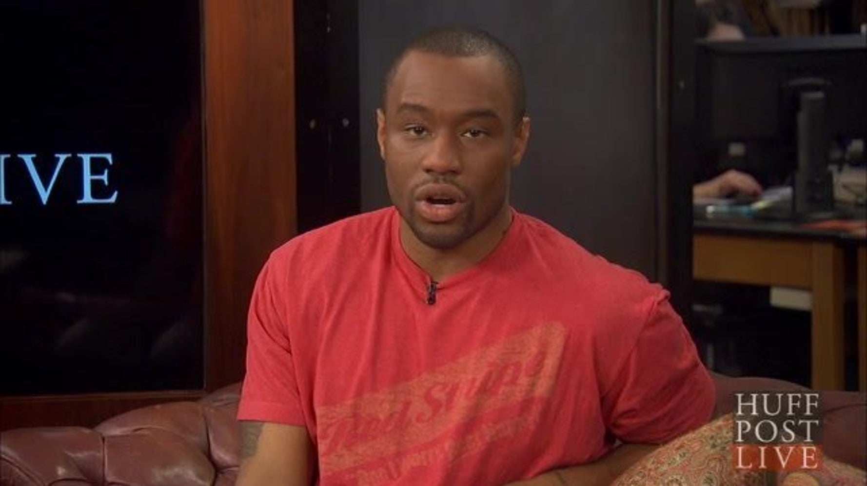 CBS Shelves Rihanna NFL Performance Amidst Ray Rice Scandal | HuffPost ...