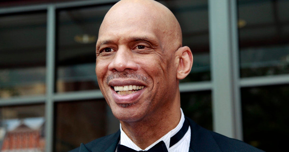 Celebrities Talk 'Splash!' | HuffPost Videos