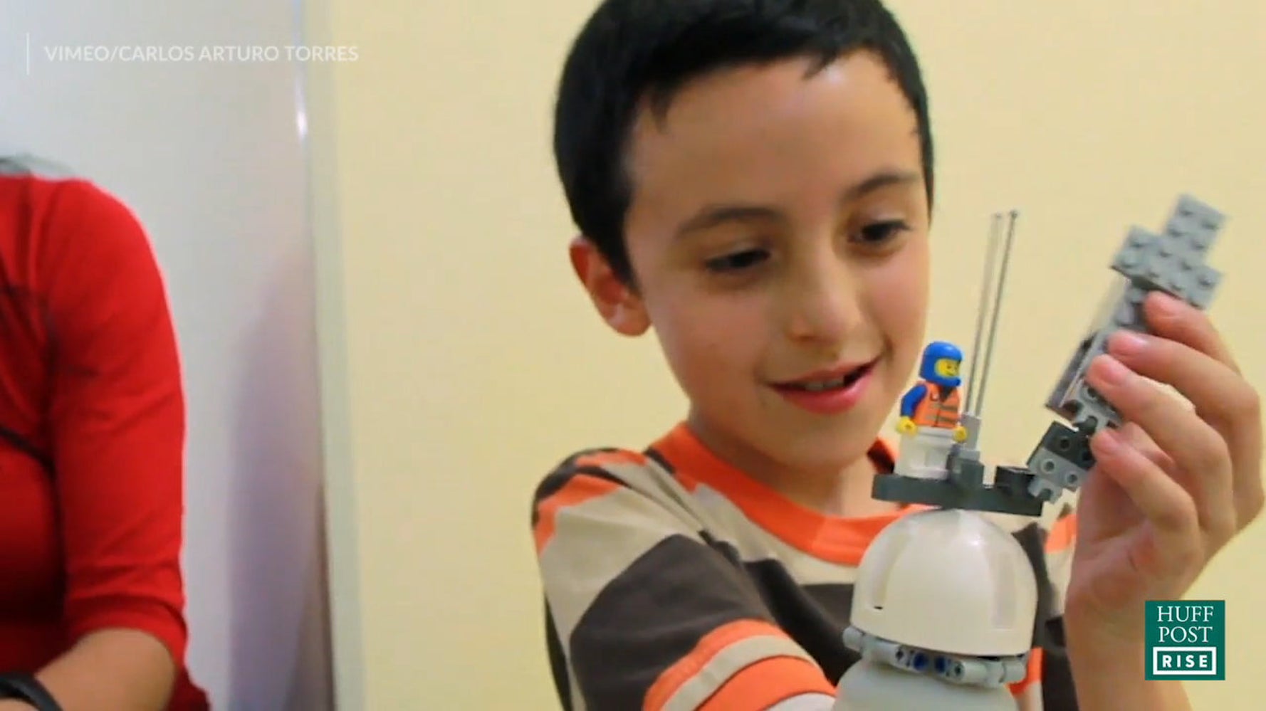 This Prosthetic Arm for Kids Is Made with Lego's | HuffPost