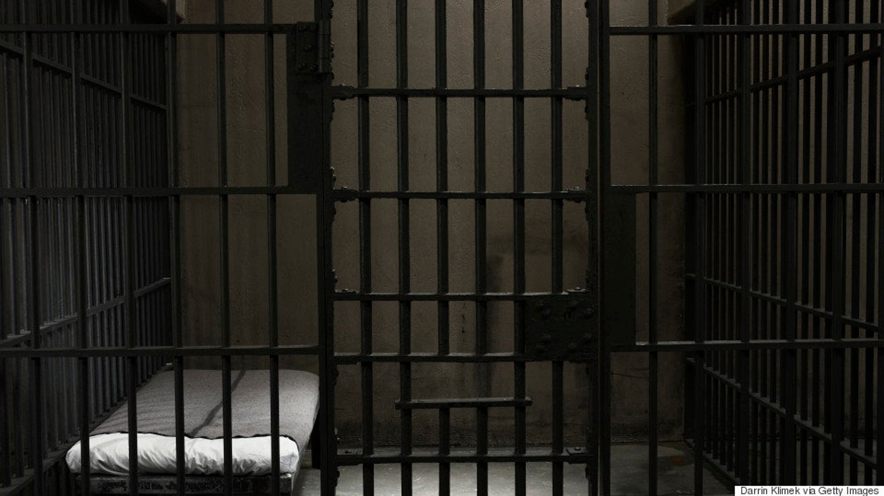 Prisons Are Illegally Shackling Pregnant Women While In Labor ...