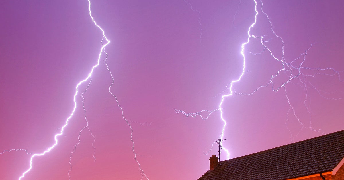 UK Weather Forecast: Lightning Causes Train Cancellations And Delays ...