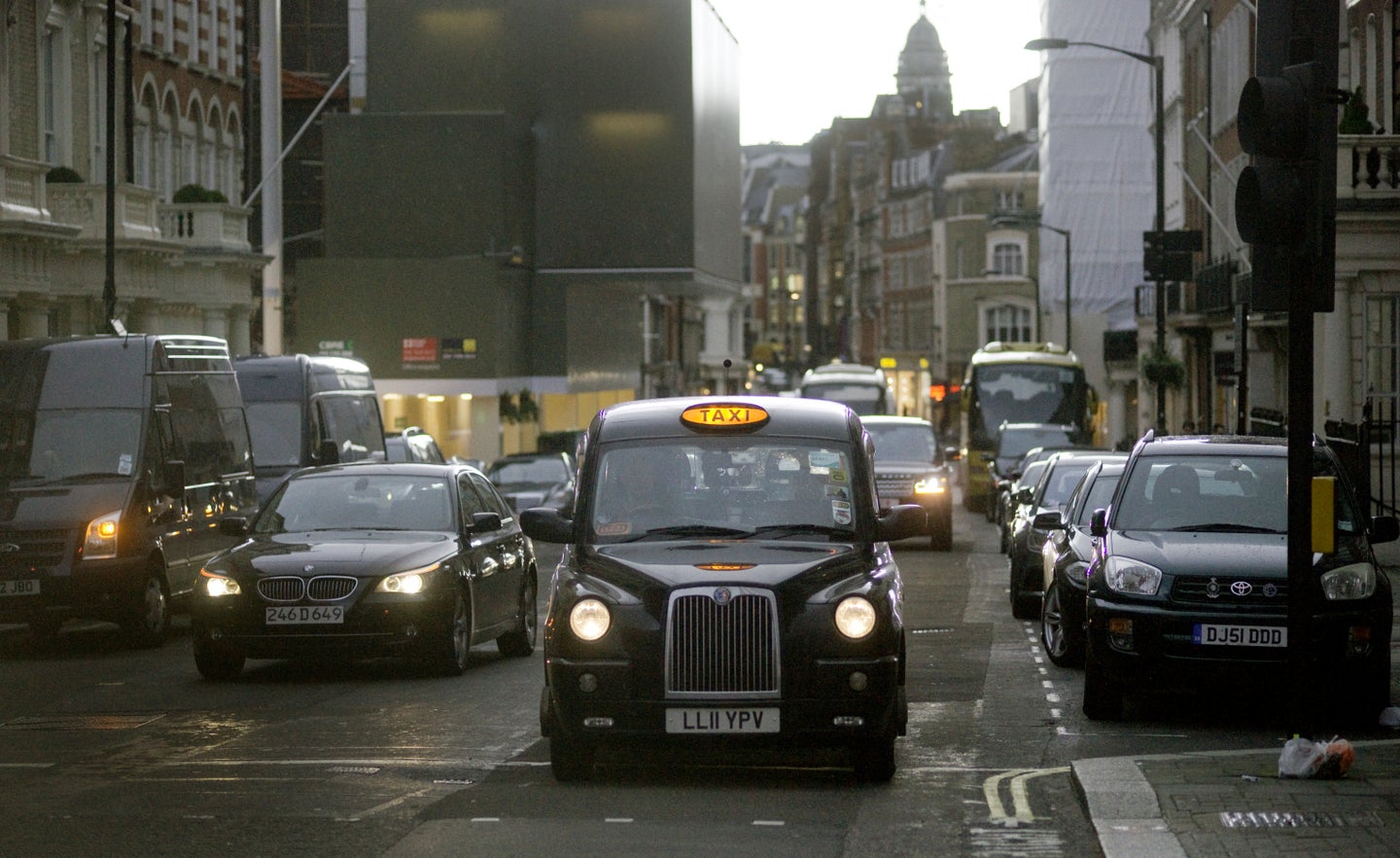 The Reality Of Moving To Live In London From Those Who Have Done It ...