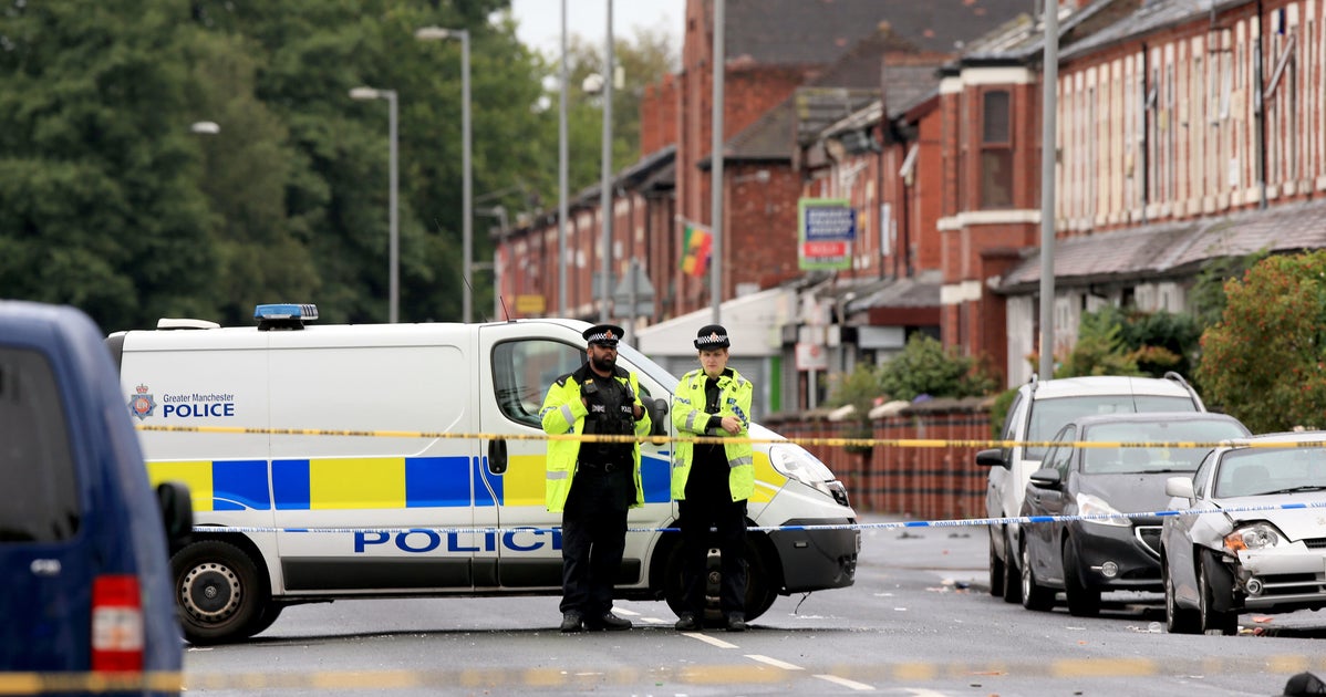 Manchester Moss Side Shooting Leaves Twelve People Injured | HuffPost ...
