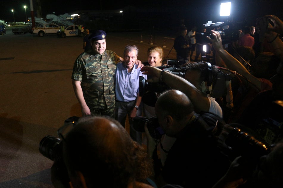 ΕΠΙΣΗΜΗ ΤΕΛΕΤΗ ΥΠΟΔΟΧΗΣ ΤΩΝ ΔΥΟ ΣΤΡΑΤΙΩΤΙΚΩΝ ΣΤΟ ΑΕΡΟΔΡΟΜΙΟ «ΜΑΚΕΔΟΝΙΑ ...