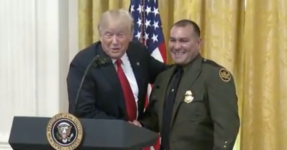 Trump Praises Border Patrol Agent Who 'Speaks Perfect English’ At ...