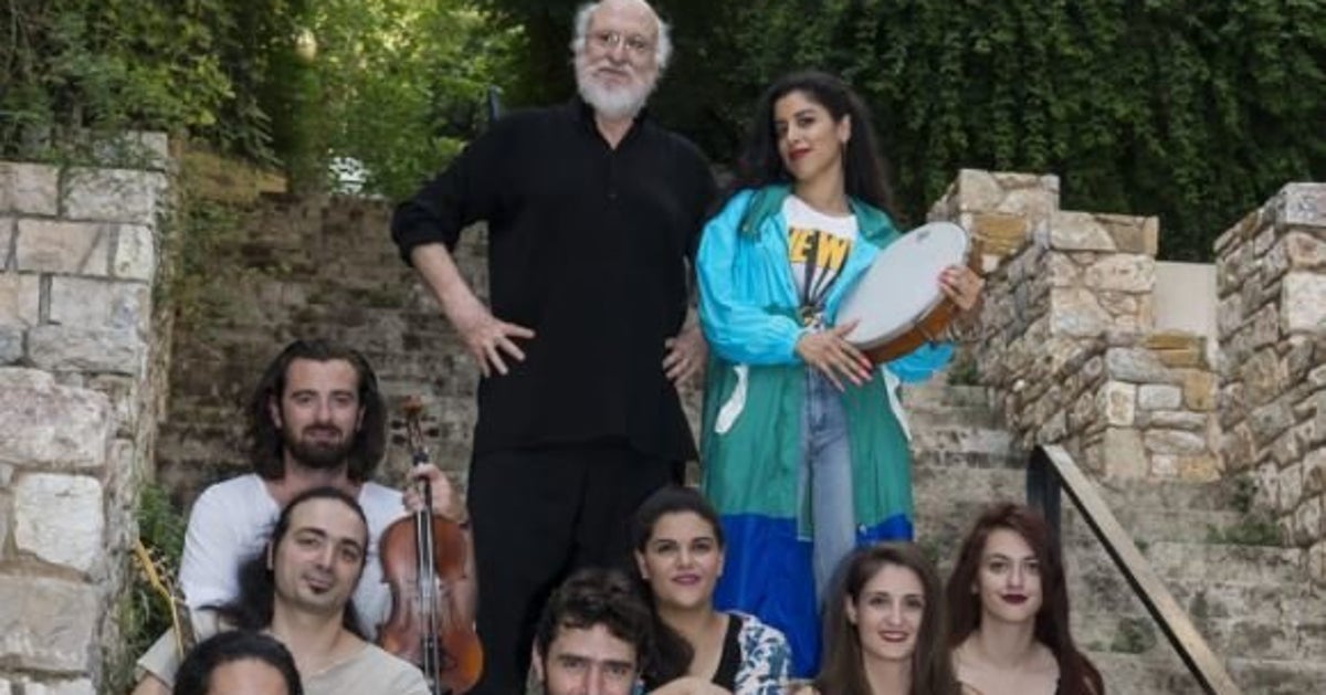 Διονύσης Σαββόπουλος και Μαρίνα Σάττι μαζί «Για την υγεία των κοριτσιών ...