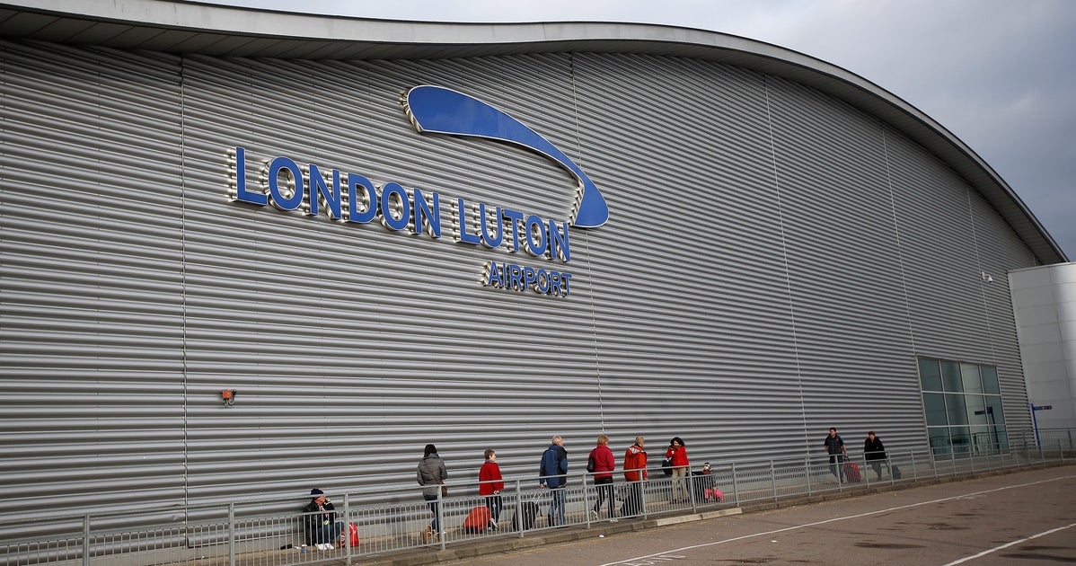 Luton Airport Has Been Voted As The Worst UK Airport - Again | HuffPost ...