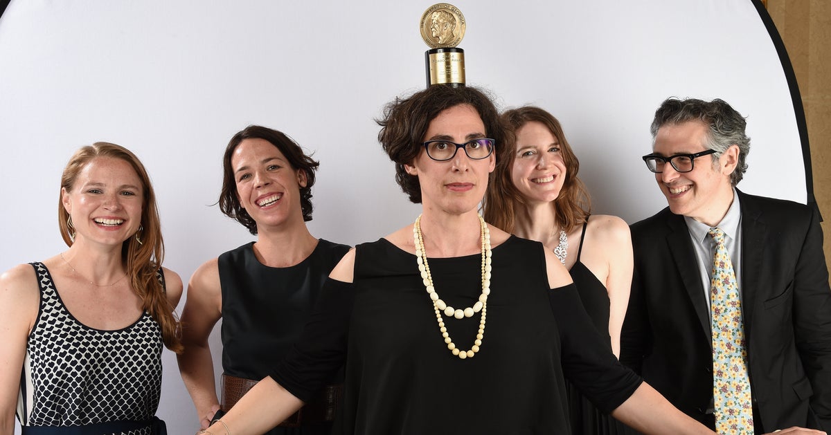 'Serial' Podcast Is Returning For A Third Season | HuffPost Entertainment
