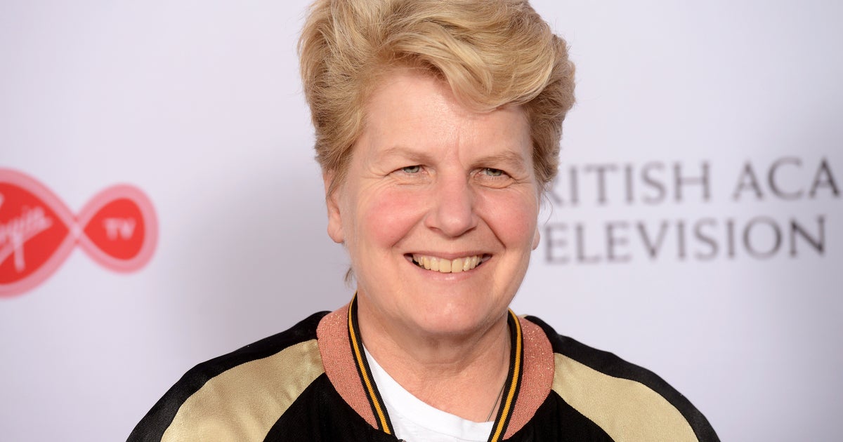 'QI's' Sandi Toksvig Reveals Huge Gender Pay Gap Over Ex-Host Stephen ...