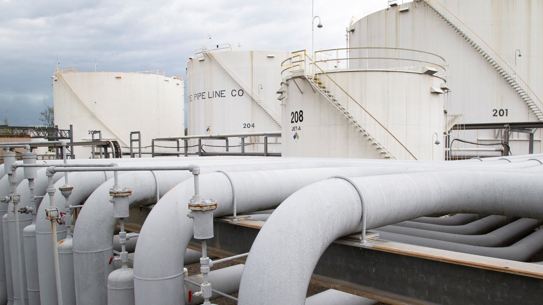 Buckeye Pipeline Dumps 8,000 Gallons Of Jet Fuel Into Indiana River ...