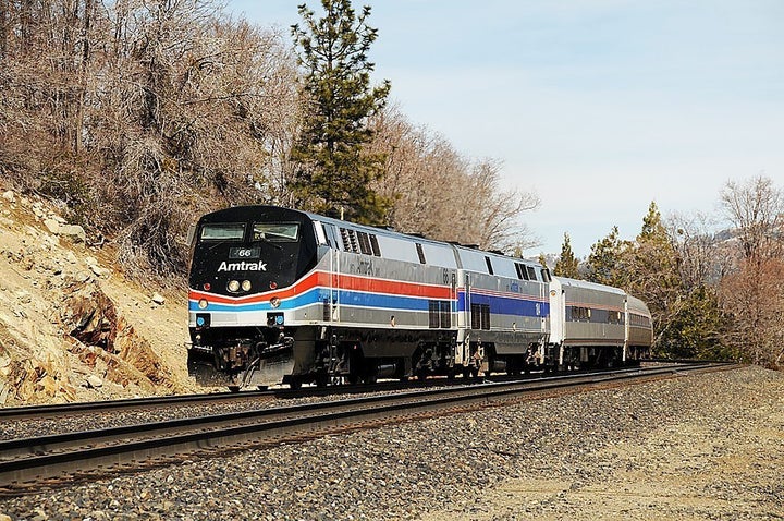 Riding An Amtrak Train Cross-Country: A Unique View Of America (PHOTOS ...