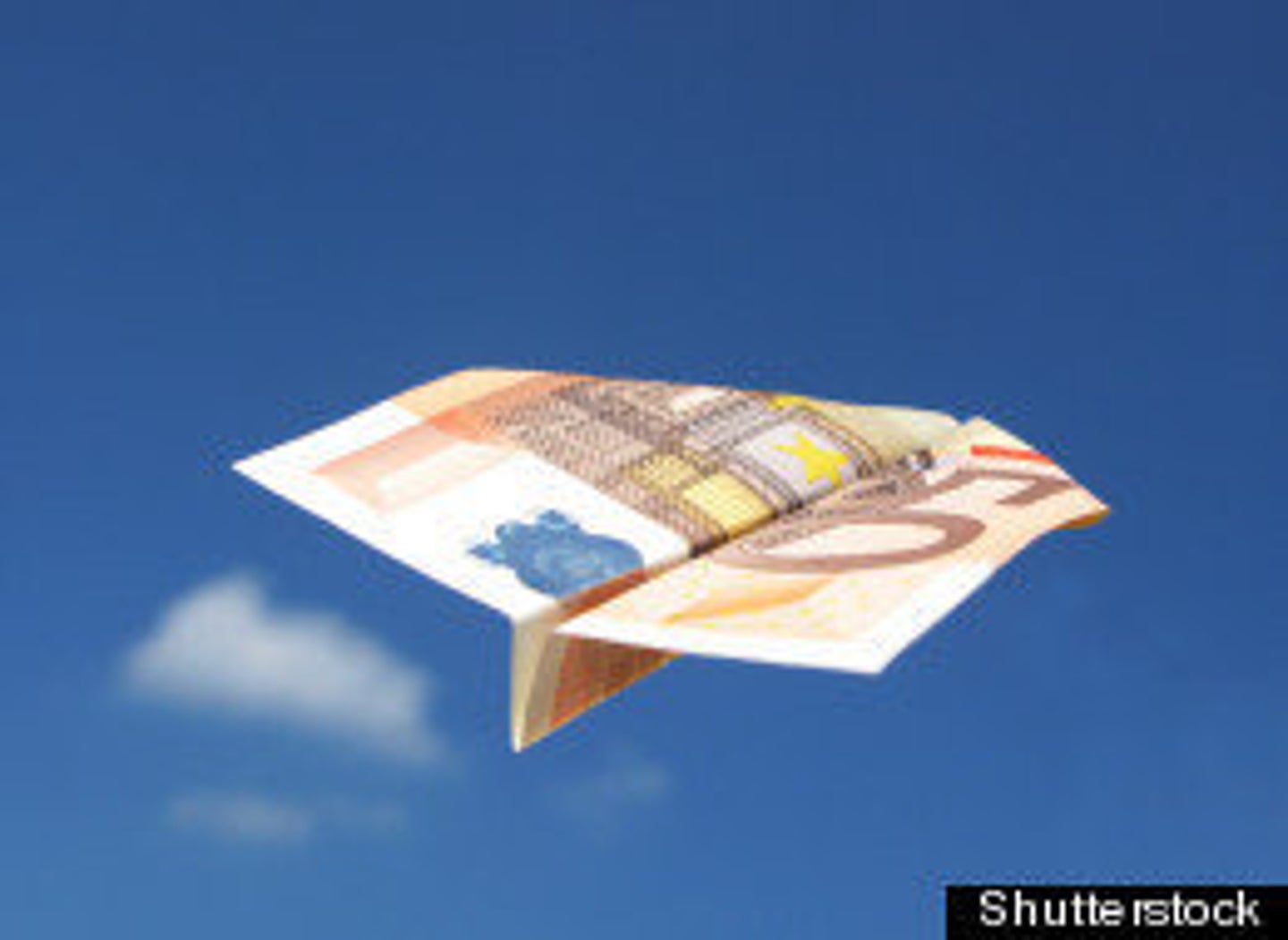 8 Insane Things Super-Rich People Spend Their Money On (Photos ...