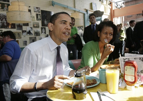 Michelle Obama En Mcdonald's Barack & Michelle Obama Enjoy Low Key