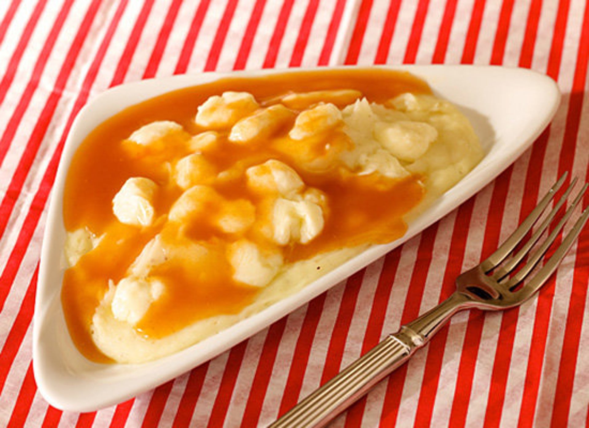 How To Make All Your Poutine Dreams Come True At Home | HuffPost Life