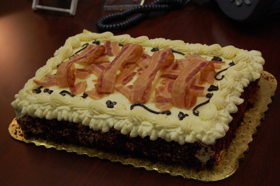 9 Ways Floppy Bacon Ruins Everything (PHOTOS) | HuffPost Life