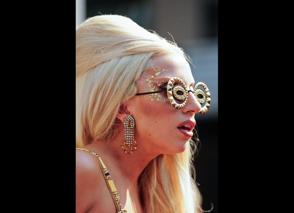 Sarah Michelle Gellar Taught Us The Importance Of Sunglasses Huffpost