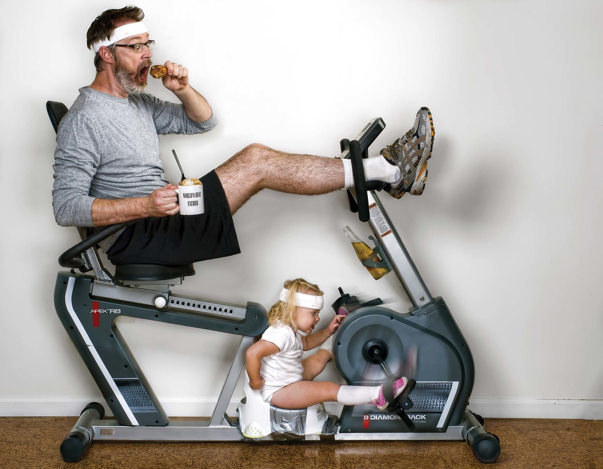 11 Zany Photos Of The 'World's Best Father' And His Adorable Daughter ...