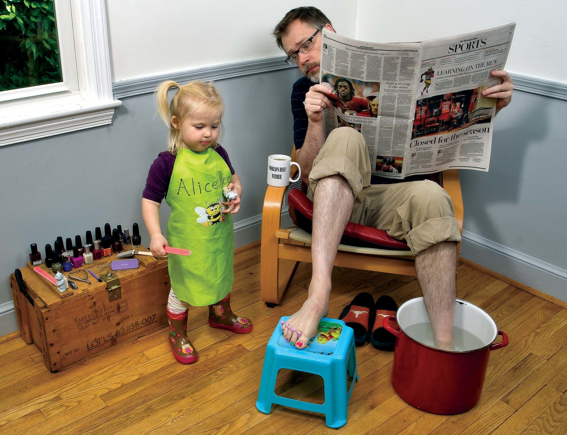 11 Zany Photos Of The 'World's Best Father' And His Adorable Daughter ...
