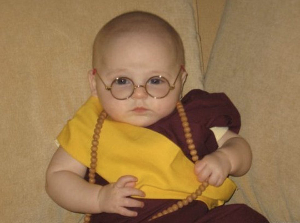 Baby Flexes With Dad, Shows World How Cute 'Tough' Can Be | HuffPost Life