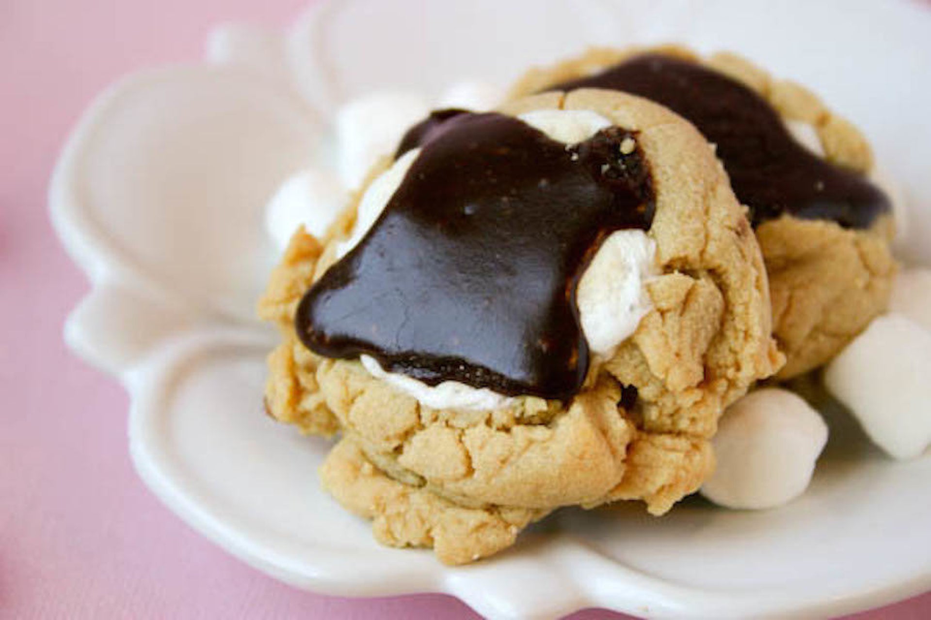 17 Fluffernutter-Inspired Desserts That Take The Classic Sandwich Up A ...