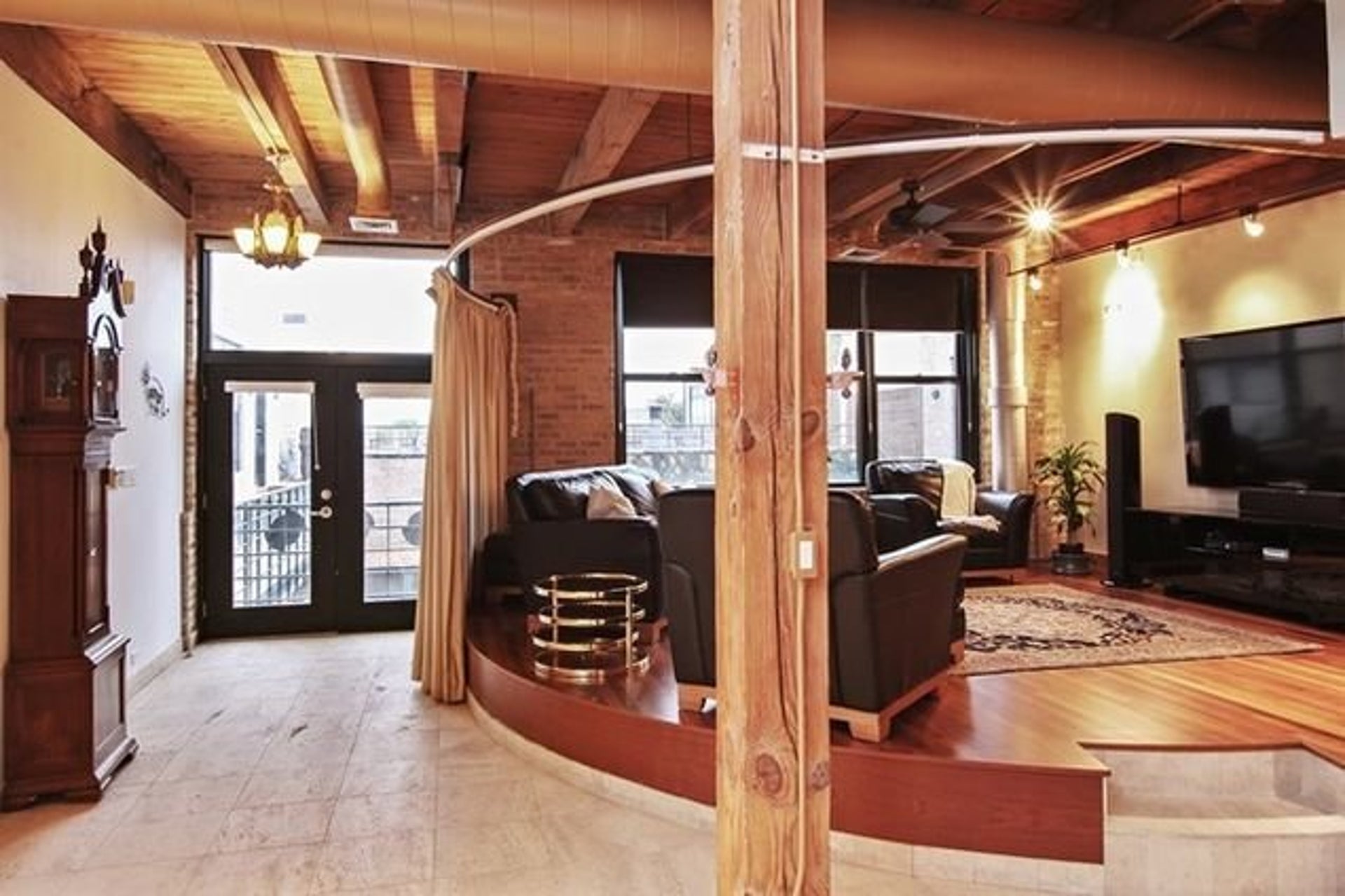 Gorgeous Loft From 'High Fidelity' Hits Chicago Market For $1.195 ...