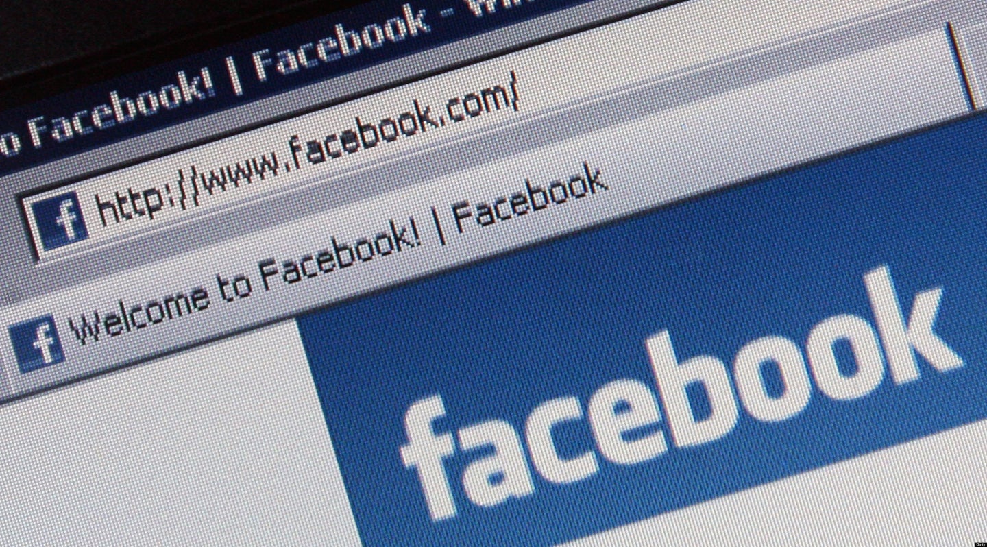 The Meaning of Friendship in a Social-Networked World | HuffPost Life