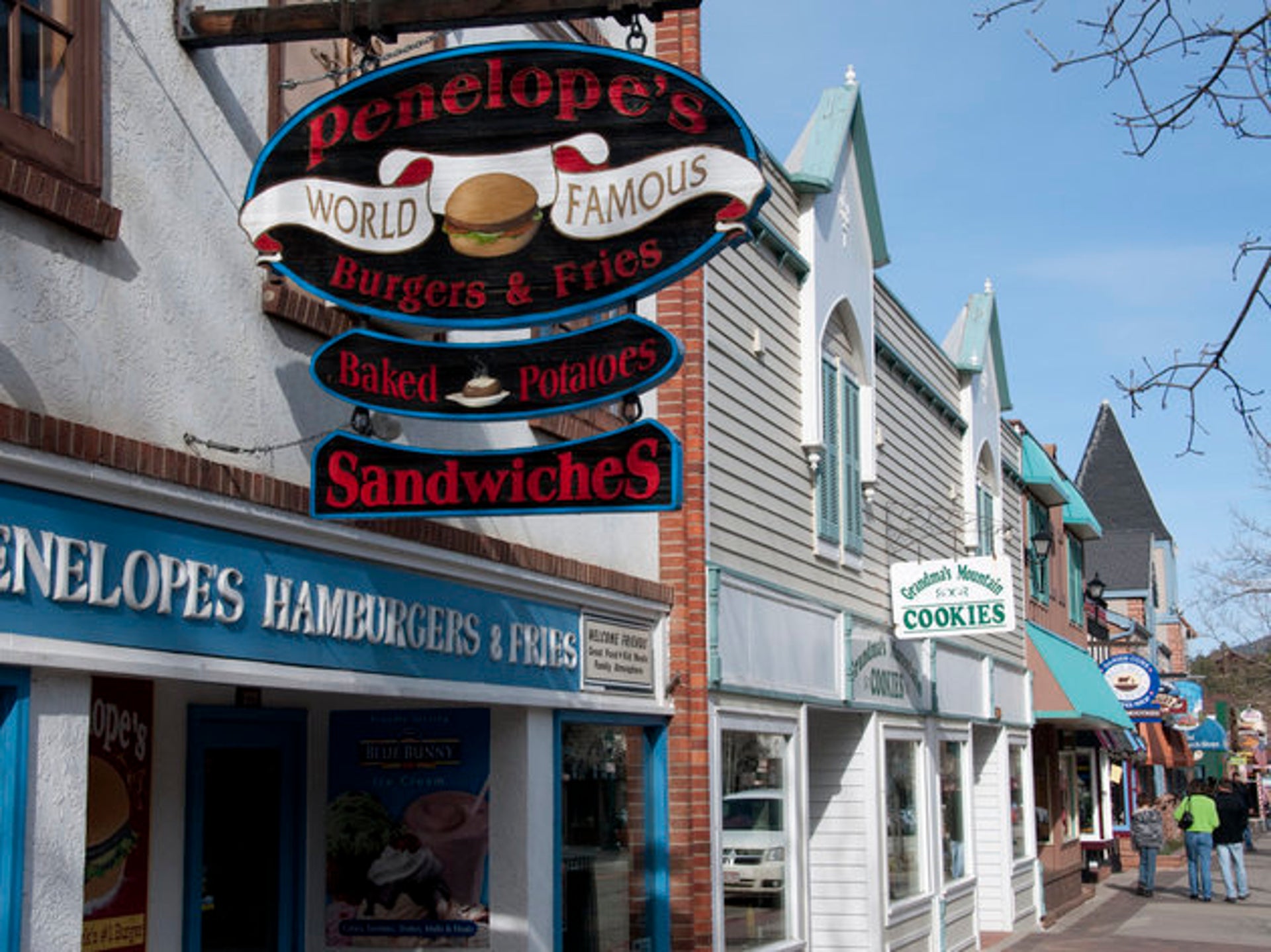 11 Of America's Best Small Towns, Perfect For A Long Weekend Trip ...