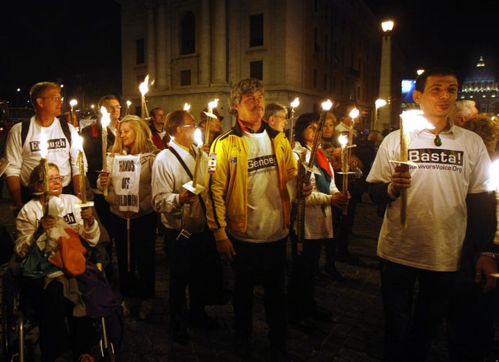 Essential Tourist Traps, Part Seven: The Vatican | HuffPost Life