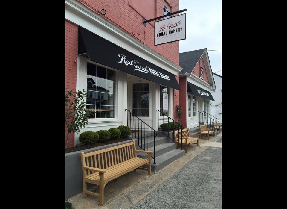 15 Amazing Small-Town Bakeries | HuffPost Life