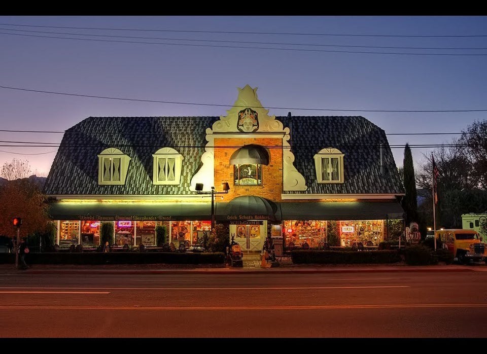 15 Amazing Small-Town Bakeries | HuffPost Life
