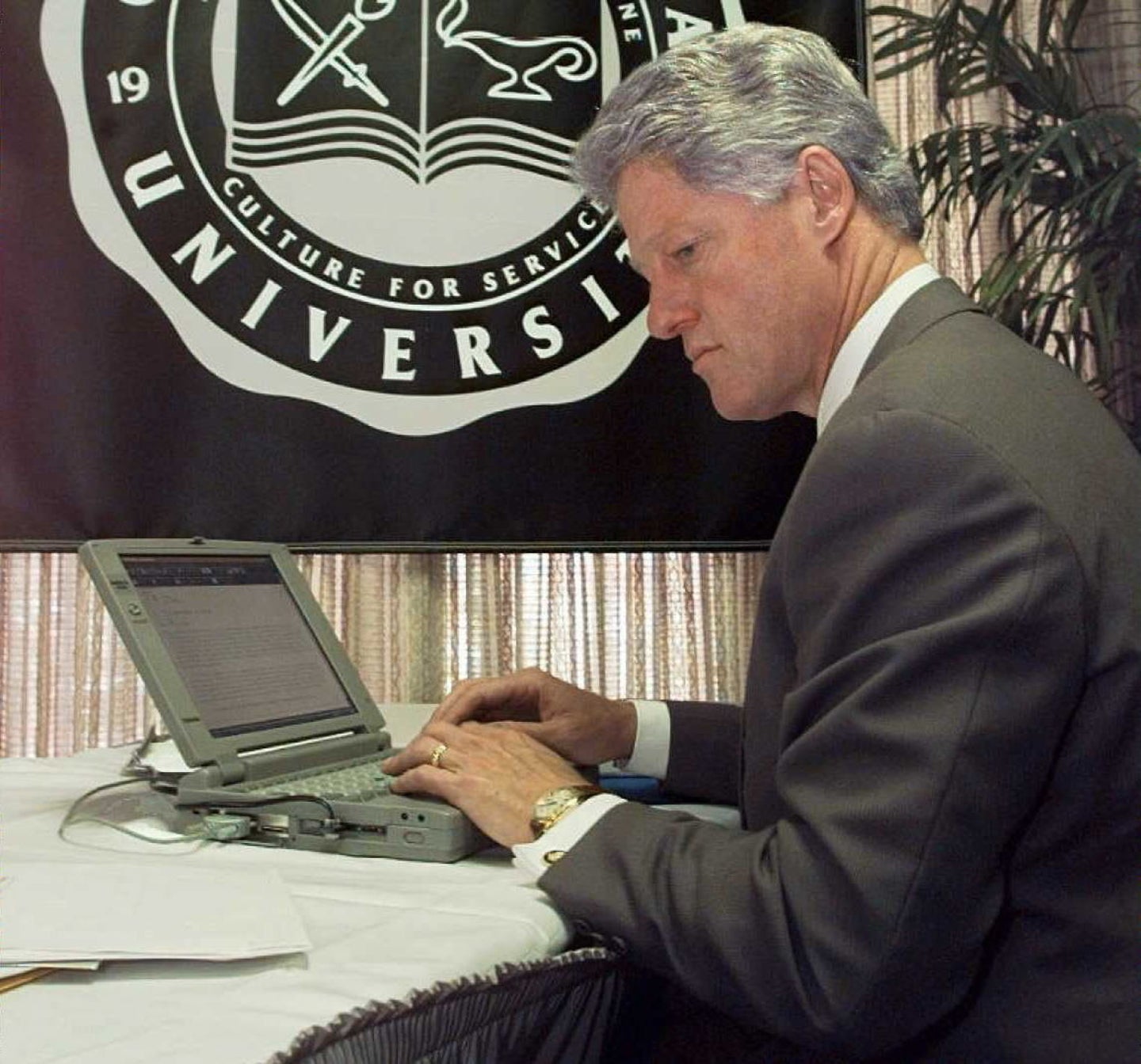 Visit Bill Clinton's Birthplace: President's Home Achieves Historic ...