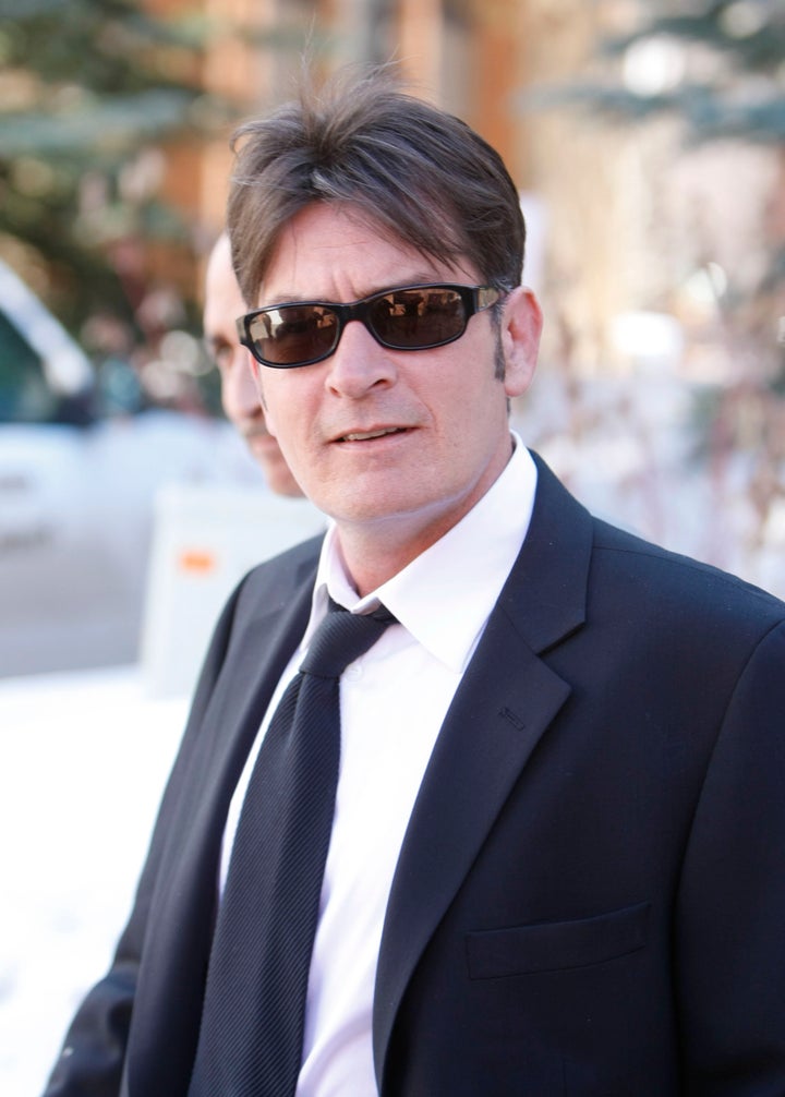 Charlie Sheen Custody Battle: Divorce Lawyer Raoul Felder Weighs In ...