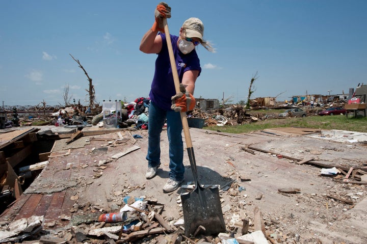 Rare Fungal Infection Linked To 5 Deaths From Joplin Tornado Huffpost