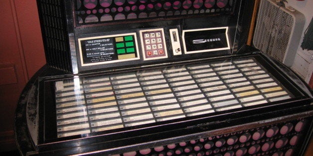 Maryland Man Stabbed Over Jukebox Dispute Just After Christmas: Police ...