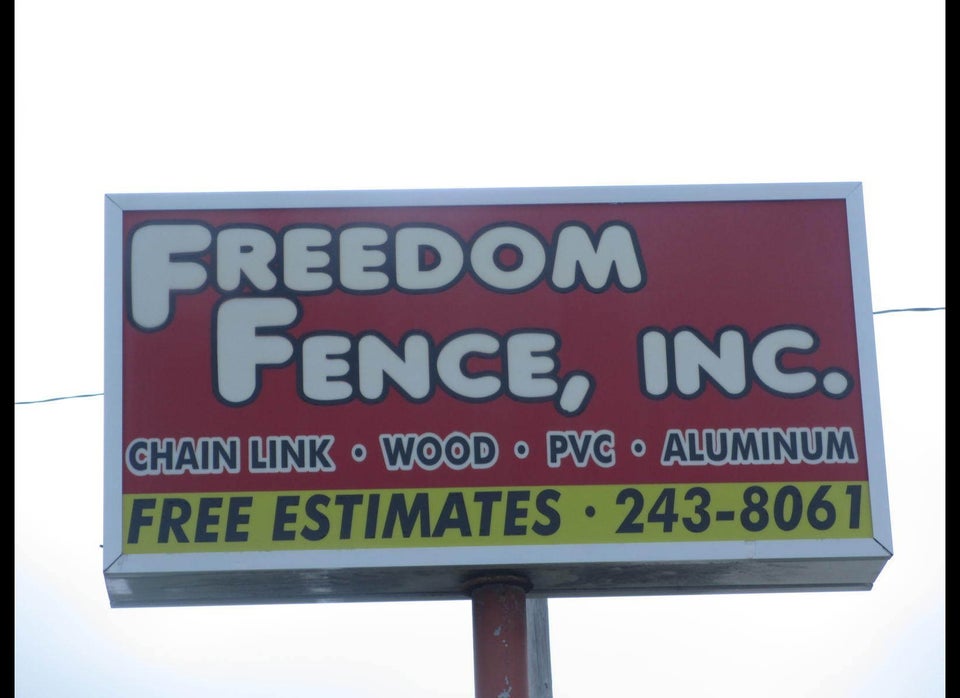 9 Unfortunate Business Names (PHOTOS) | HuffPost Entertainment