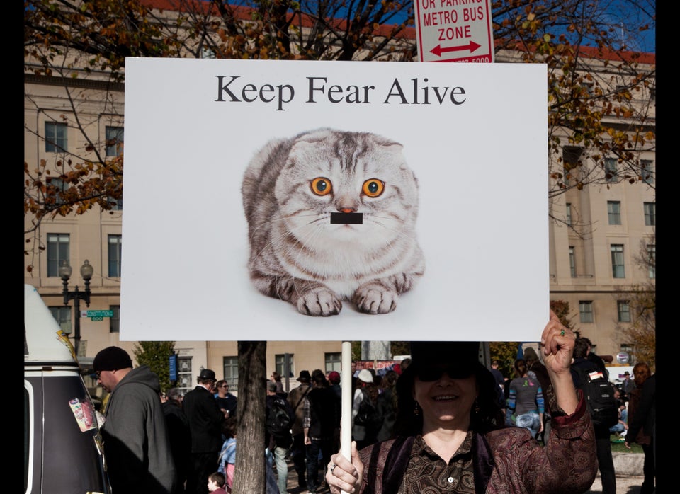 Great Protest Images From the Stewart-Colbert Rally to Restore Sanity ...