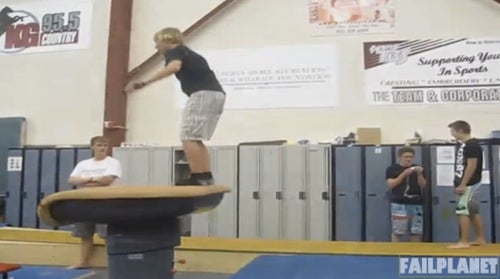 Epic Fails 2011 FAIL Blog Dumb Epic FAILs Funny Videos Funny