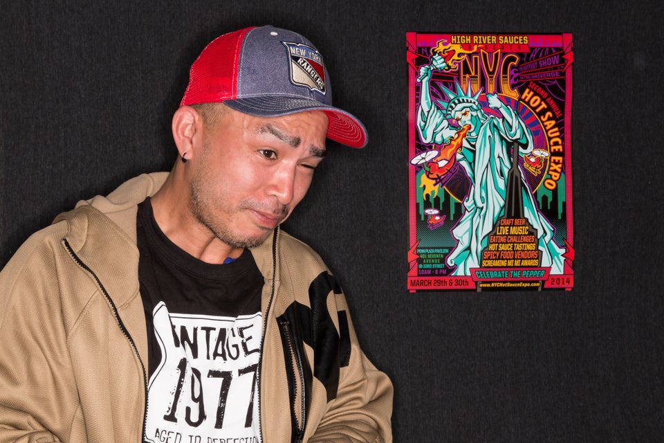 23 Hilarious Reactions To Carolina Reaper, The World's Hottest Pepper ...