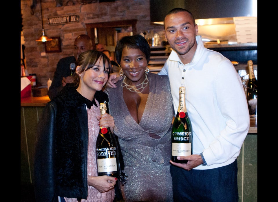 Rashida Jones And Jesse Williams Feted At Sundance Dinner Hosted By ...