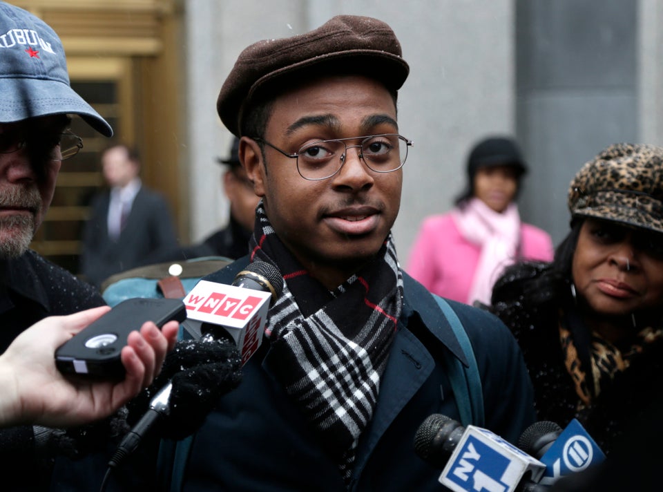 Stop And Frisk Violated Rights Of New Yorkers Judge Rules Huffpost