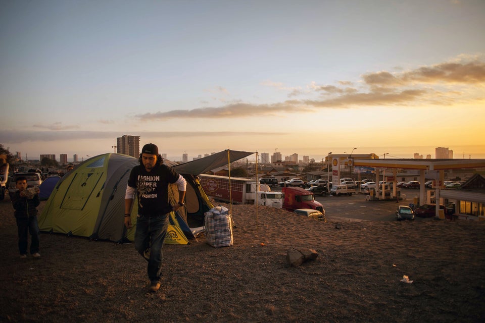 The Destruction Left Behind After Chile's Earthquake (PHOTOS ...