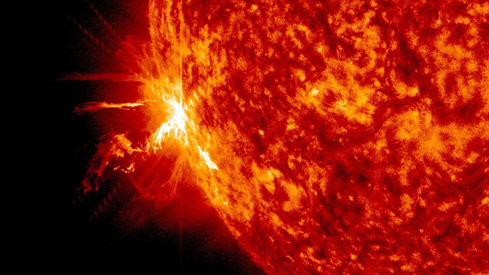 The 29 Most Spectacular Space Photos Of 2014 | HuffPost Impact