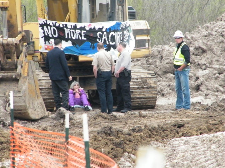 Nancy Zorn, Oklahoma Grandmother, Arrested In Keystone XL Pipeline ...