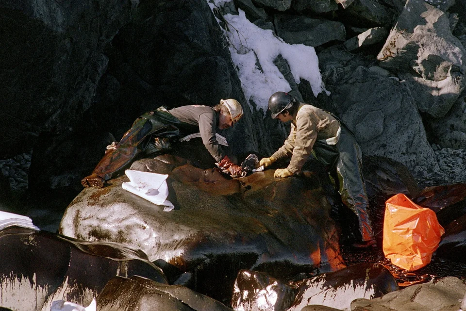 49 History Exxon Valdez Oil Spill Twentyfive Years Later