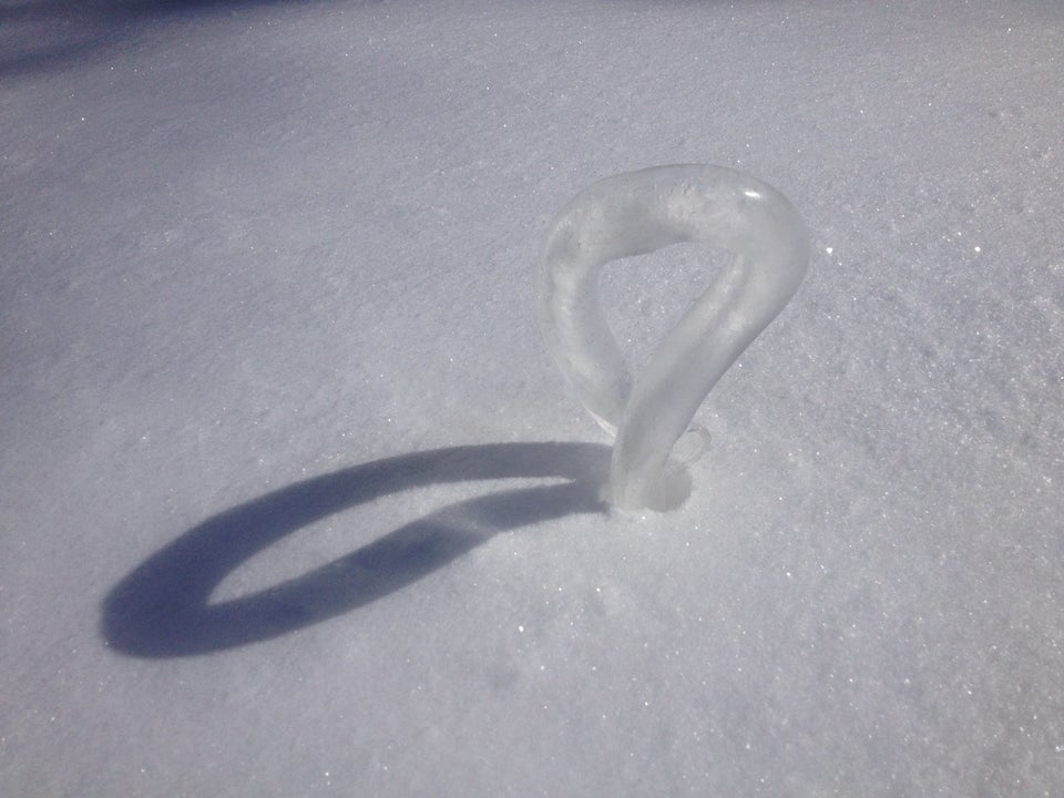 These Minimalist Ice Sculptures Just Might Calm Your Ragged Winter ...