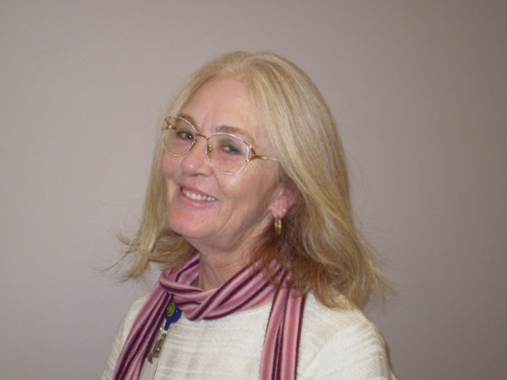Deborah Johnson, Former Nurse, Helps 4 Teens As First Responder To New ...