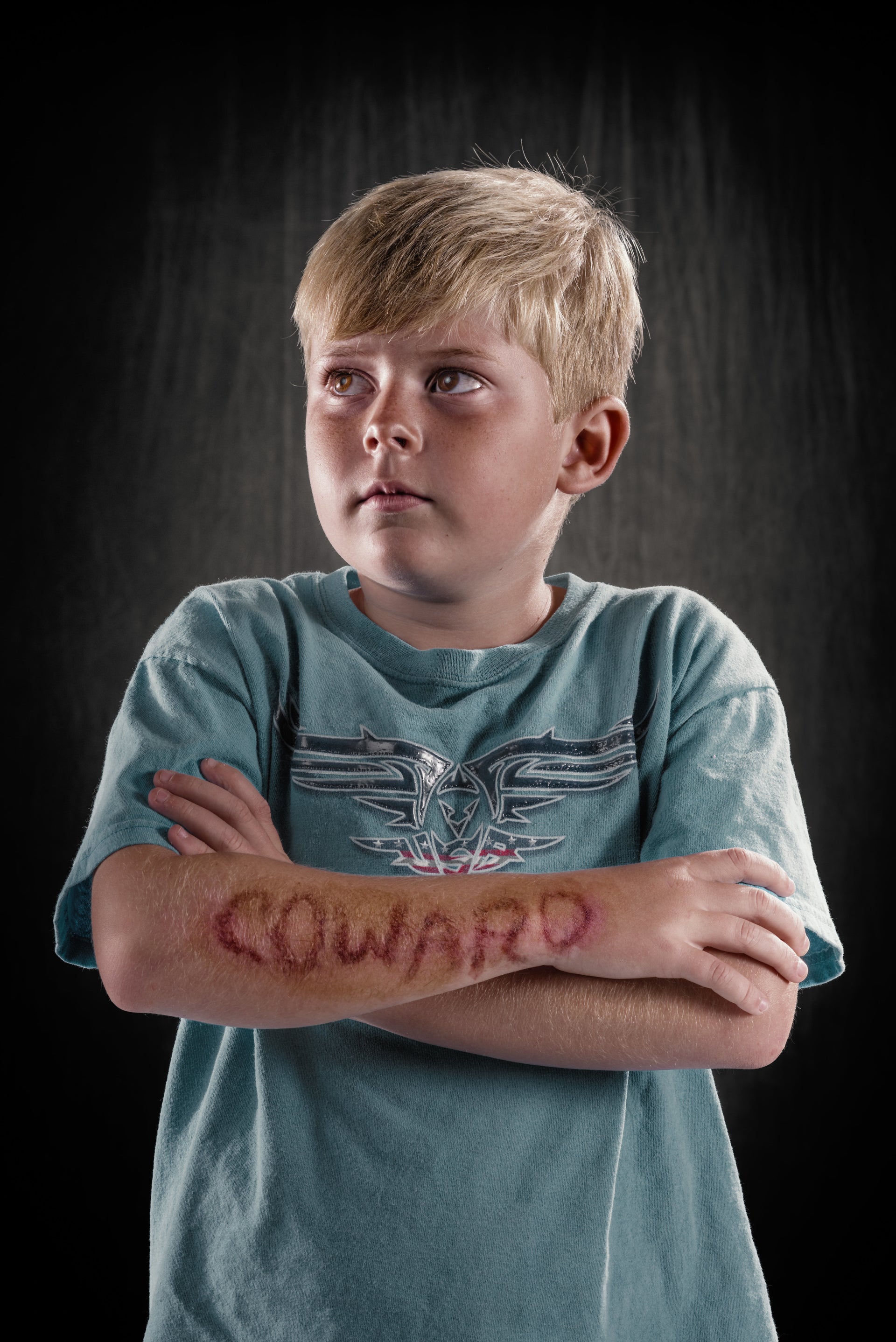 Powerful Images Show A World Where Verbal Abuse Leaves Physical Scars ...