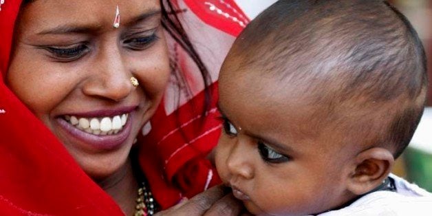 In Mumbai: Empowering Women, One Call at a Time | HuffPost Impact