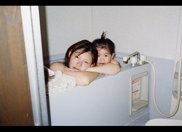 "Lovesody": A Stunning Portrait Of Intimacy By Motoyuki Daifu (PHOTOS ...